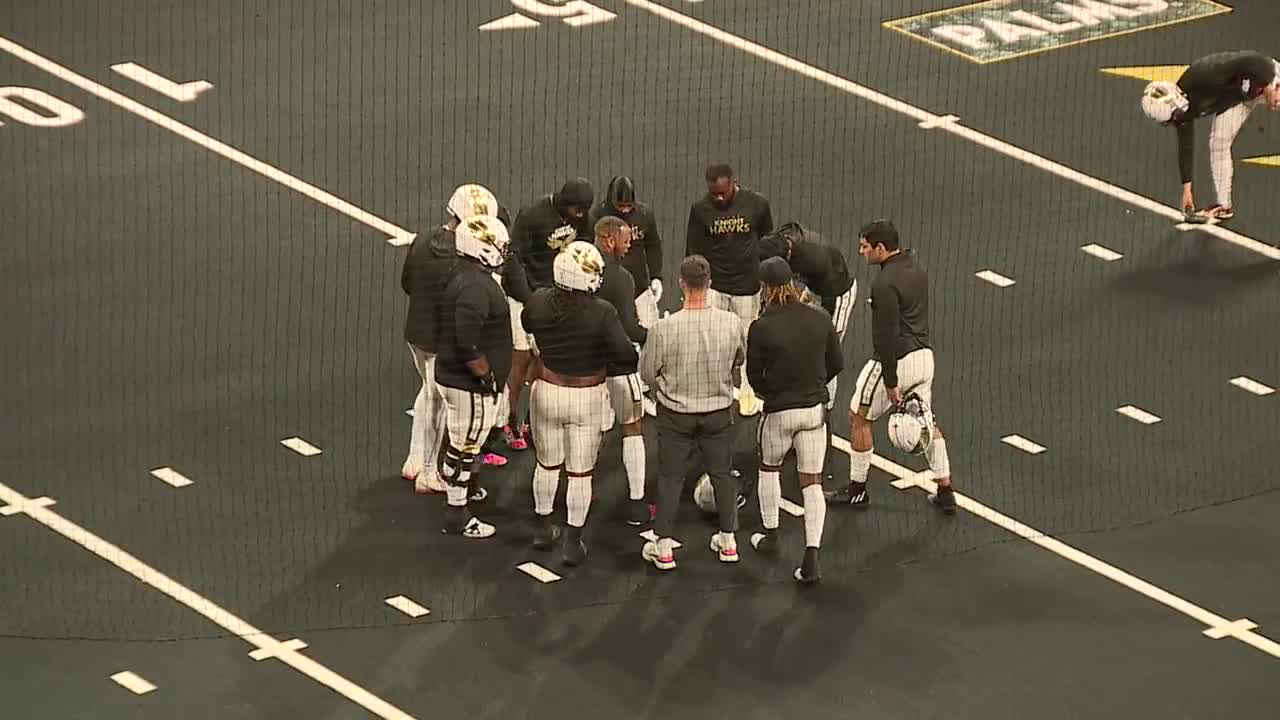 Vegas Knight Hawks remain undefeated on 'Henderson Heroes Knight' Vegas Knight Hawks remain undefeated on 'Henderson Heroes Knight'