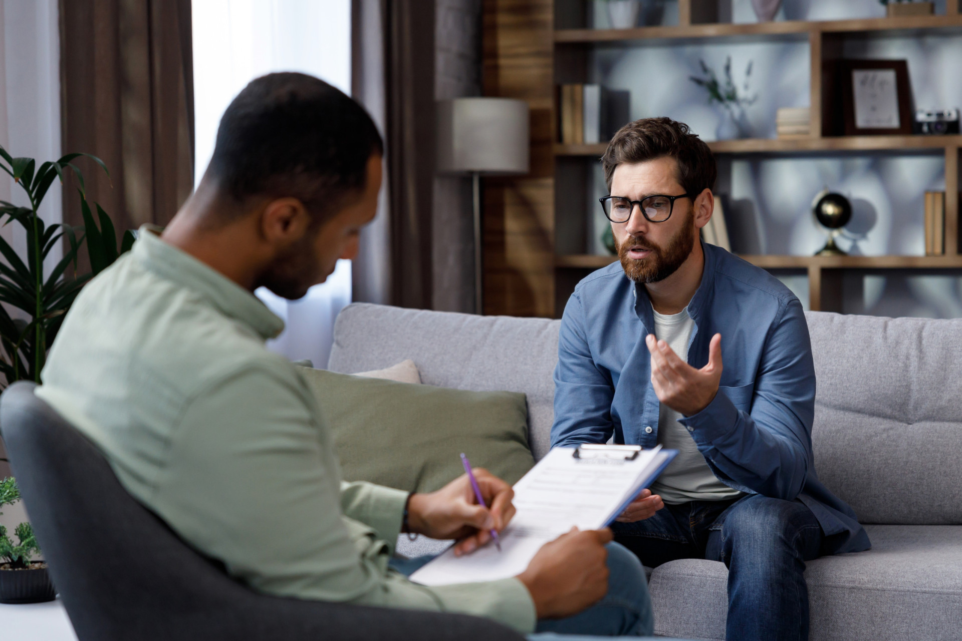 Signs That Your Therapist Might Not Be A Good Fit