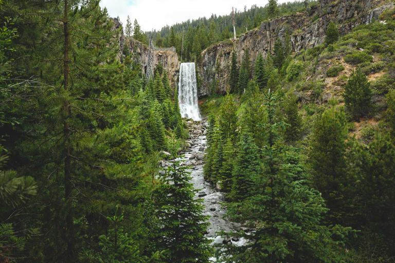 19 Badass Hikes in Bend, Oregon to Conquer