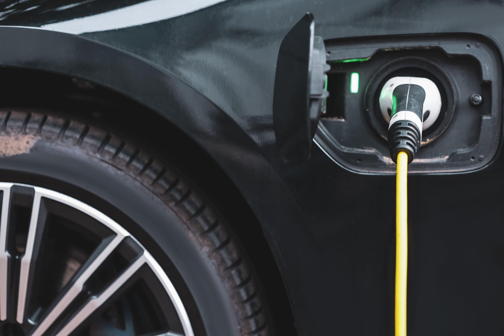 Installing a Home EV Charger Isn't Easy. Here's the Best Way to Get it Done
