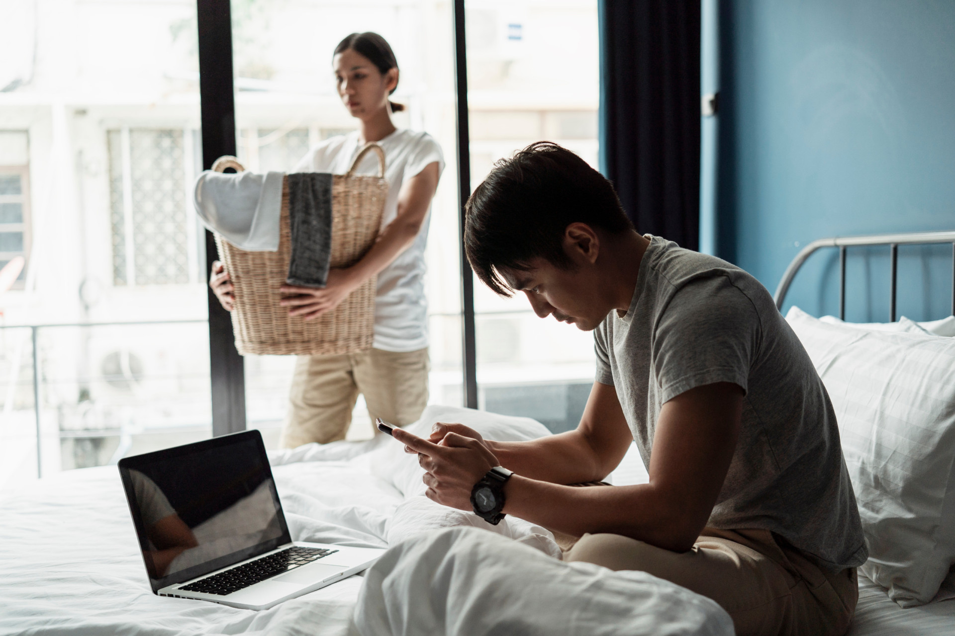 The definitive signs you’re in a one-sided relationship