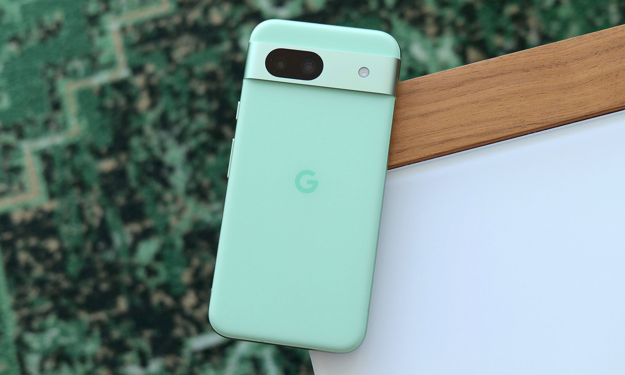 Google Pixel 8a review: The best midrange Android phone gets flagship ... Google Pixel 8a review: The best midrange Android phone gets flagship ...
