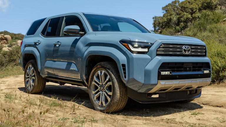 New 2025 Toyota 4Runner vs. Old Toyota 4Runner: All the Changes Side-by ...