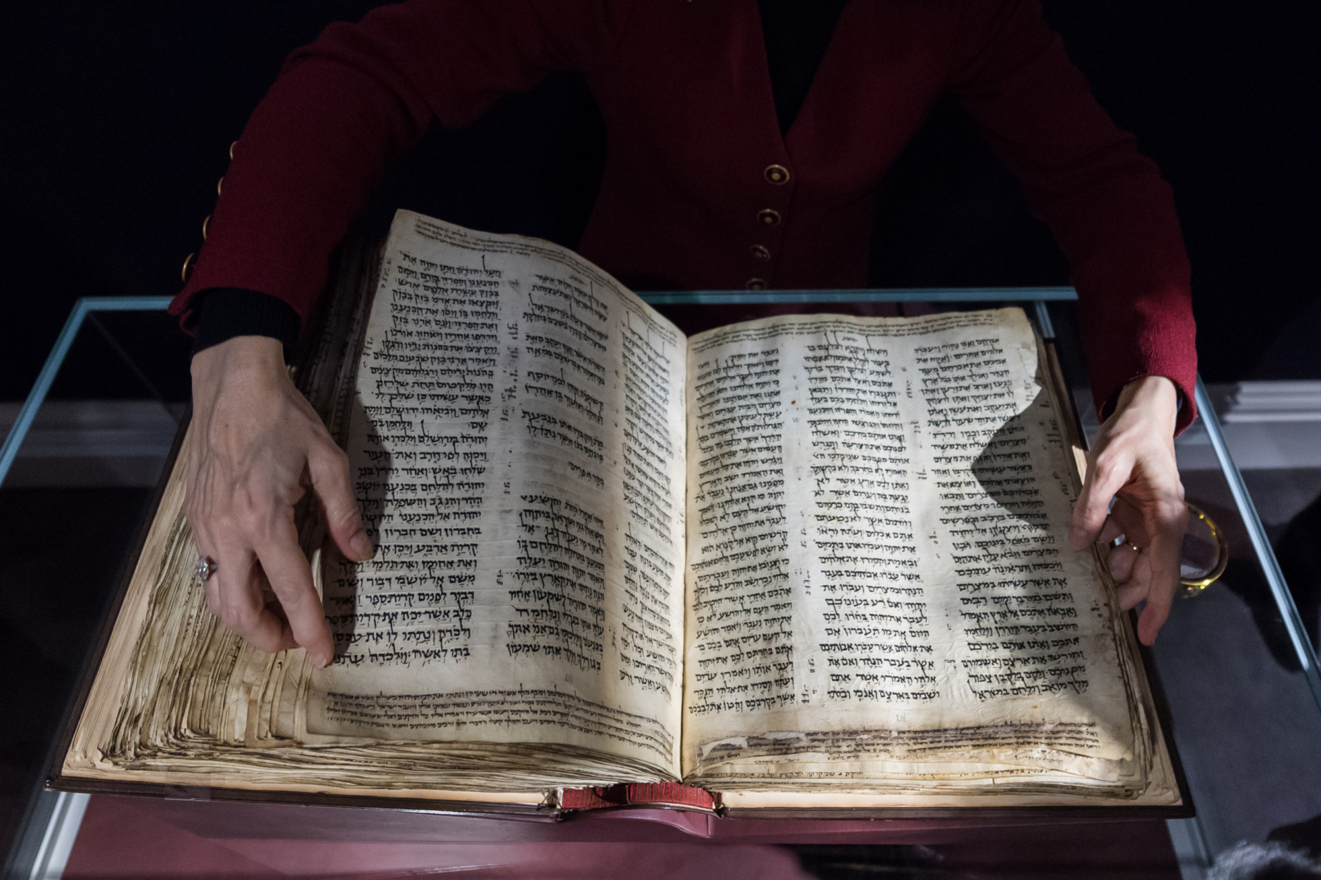 Le Codex Sassoon : révélations sur la plus ancienne Bible du monde
