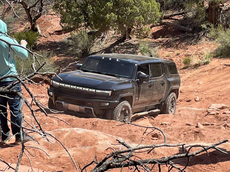 2024 GMC Hummer EV SUV First Off-Road Drive: GM’s Off-Road GOAT?