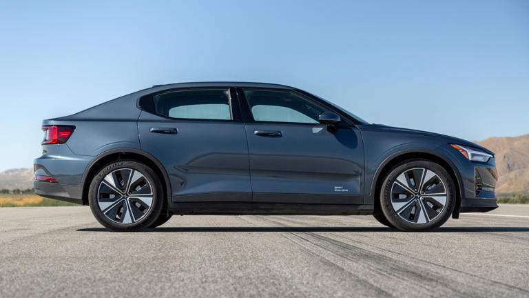 The Best Apps You Need For Your New EV: Pros and Cons