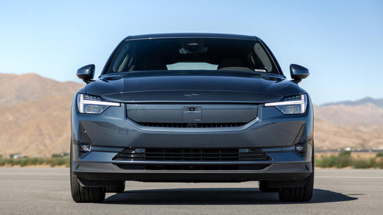 How the Polestar 2 Electric Sedan/Hatch Makes City Life a Breeze