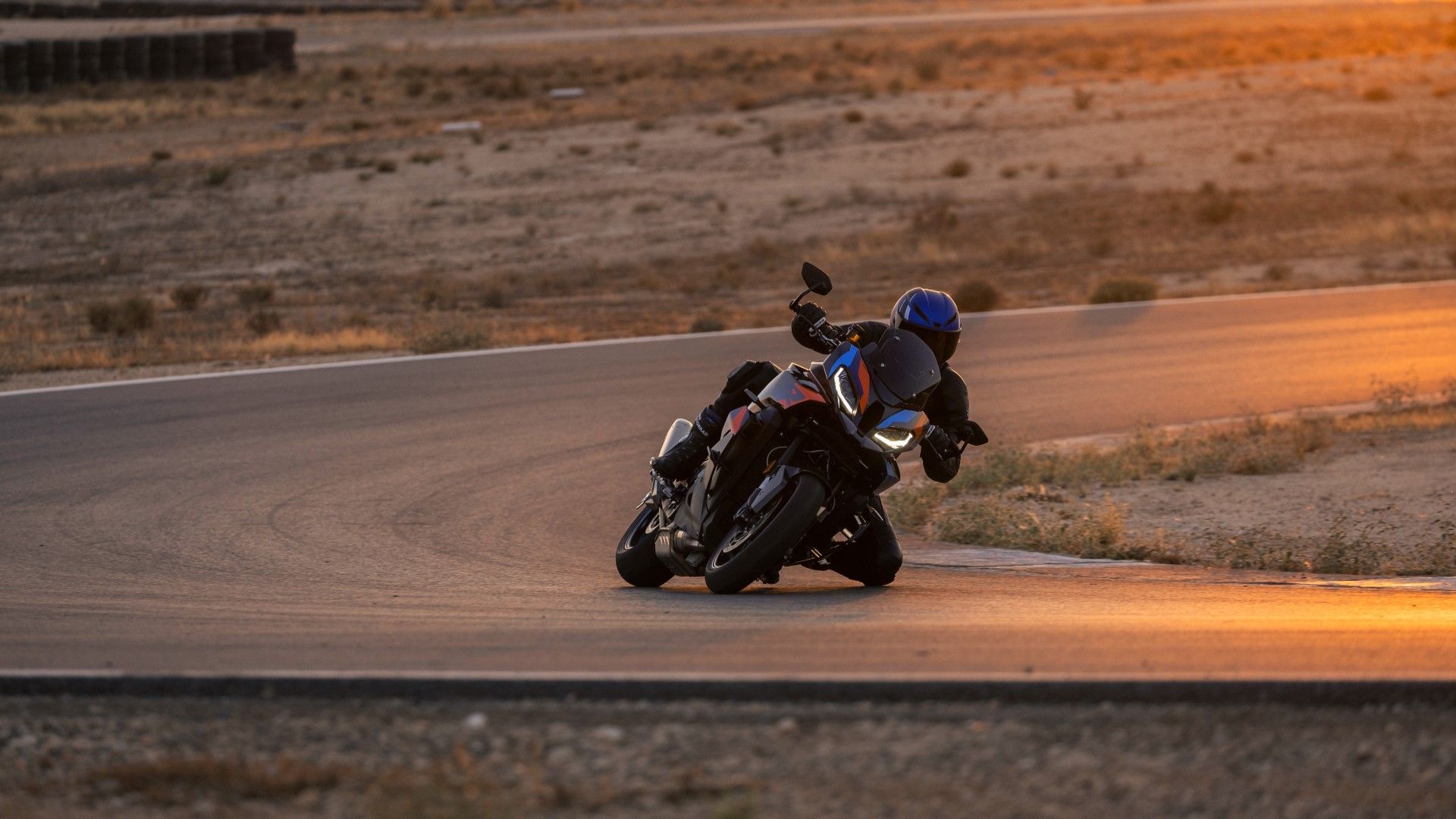 10 Best Sport-Touring Motorcycles For Riders Who Love Speed And Comfort