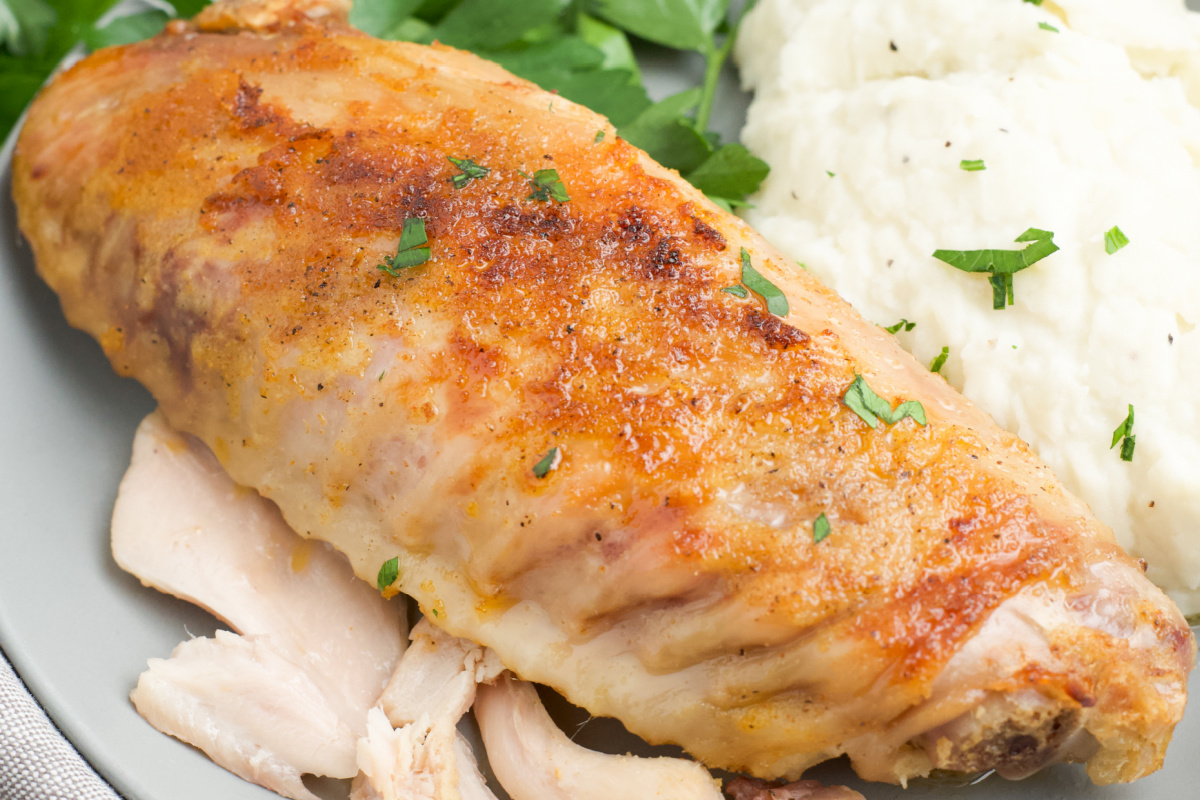 25 Slow Cooker Chicken and Turkey Recipes Everyone Will Love