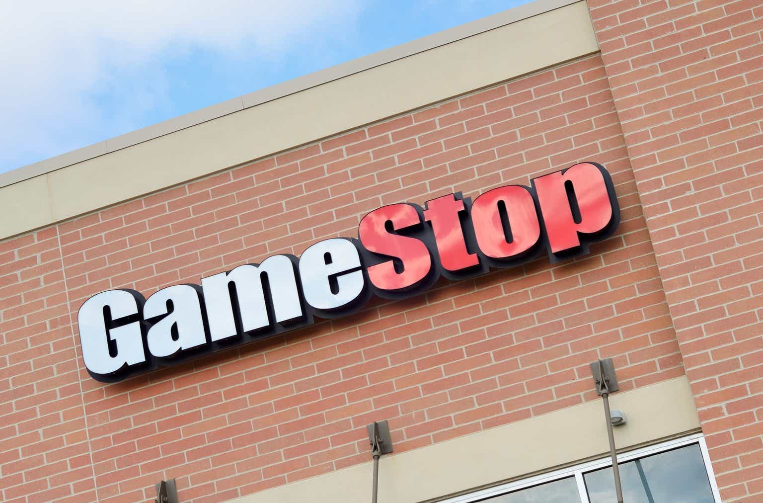 GameStop distributes warrants to shareholders