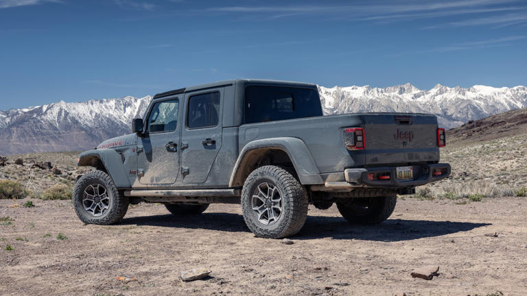 2024 Jeep Gladiator Mojave X First Test: Jeep’s Best Fast Weapon For ...