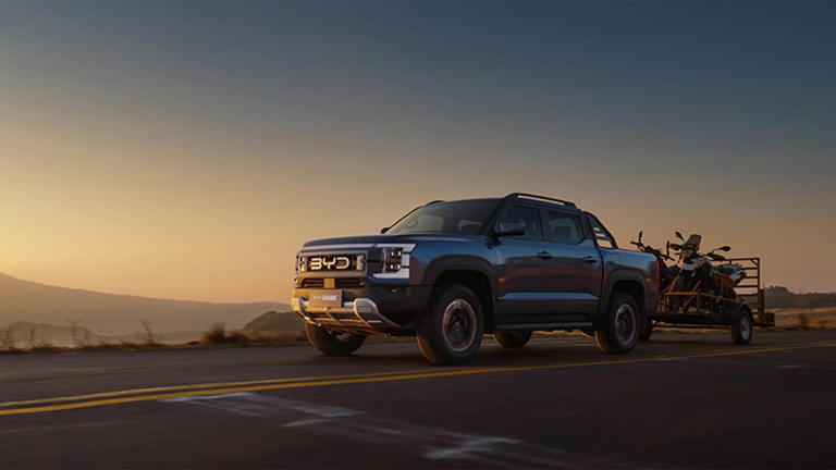 2024 BYD Shark First Look: The Plug-In Hybrid Pickup Truck Every ...