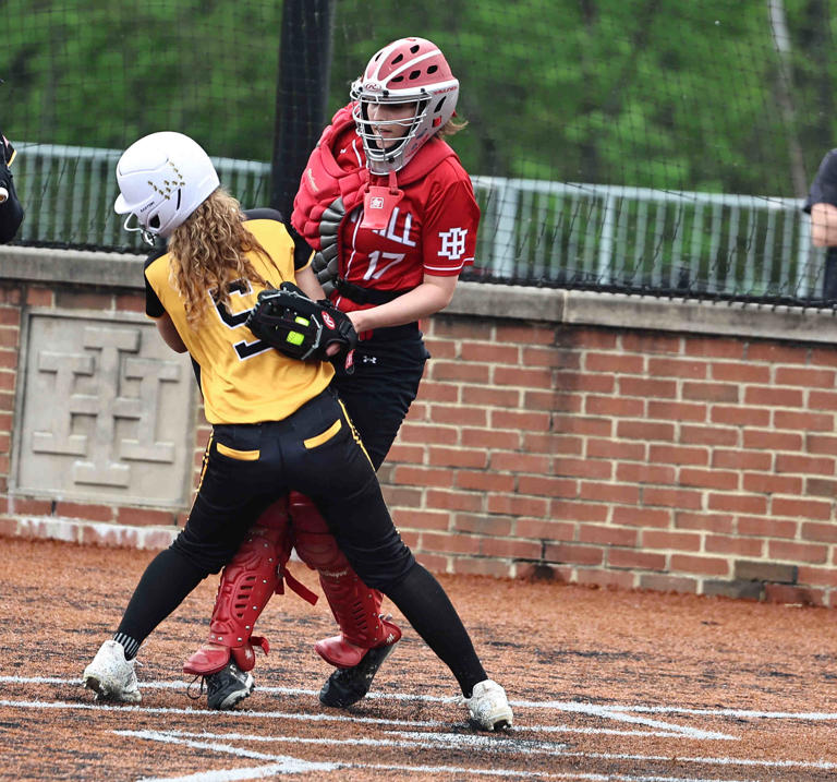 Who are the top 10 softball teams in Southwest Ohio this season?