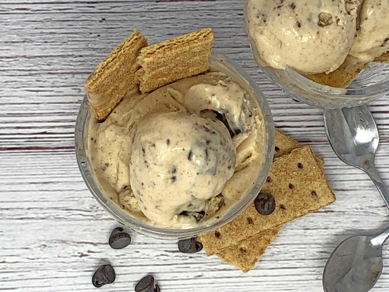 20 Homemade Ice Cream Recipes Made for Summer