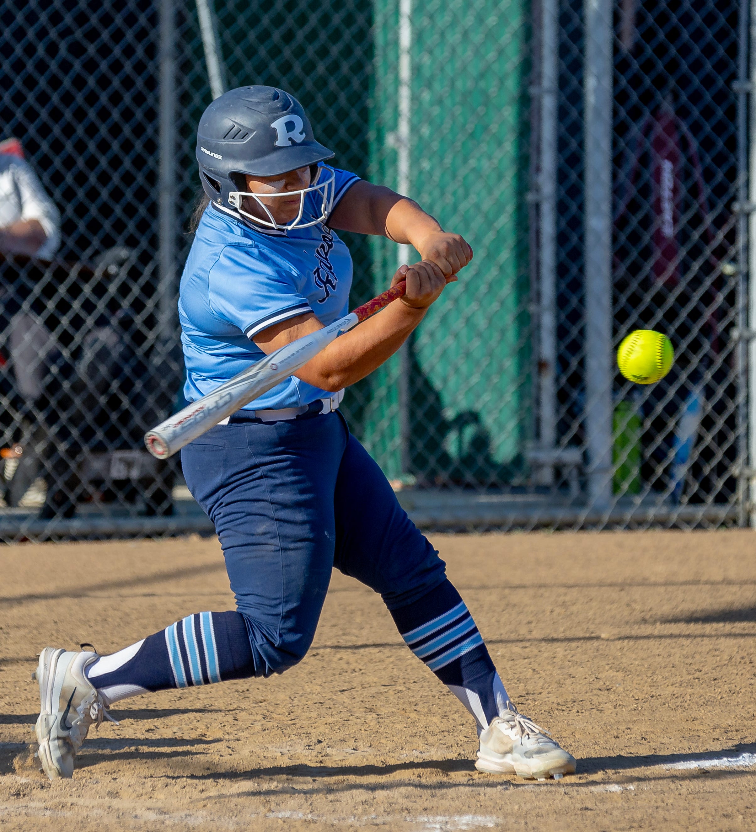 Roundup: Redwood softball, Tulare Western baseball earn victories