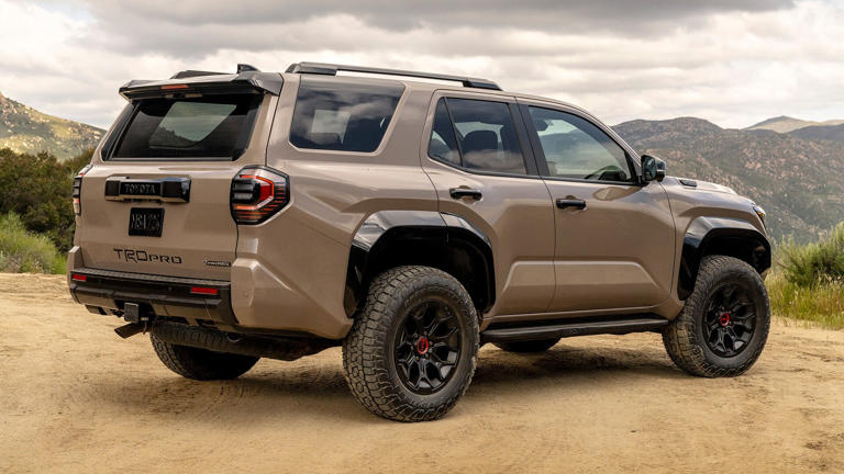 2025 Toyota 4Runner vs. 2024 Toyota Land Cruiser