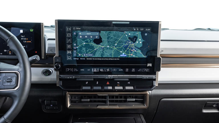 GMC Hummer EV 3X First Test: Stylin' and Profilin'