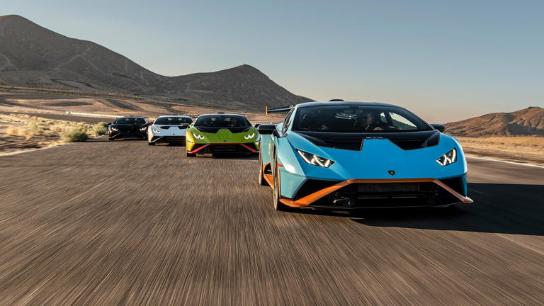 The Last V-10 Lamborghini Huracán Will Be the STJ