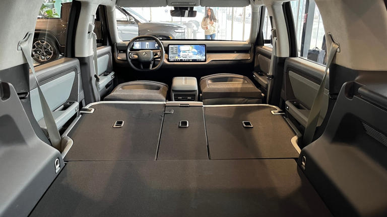 Rivian Reveals New Details on the 2026 R2 Compact SUV Ahead of Production