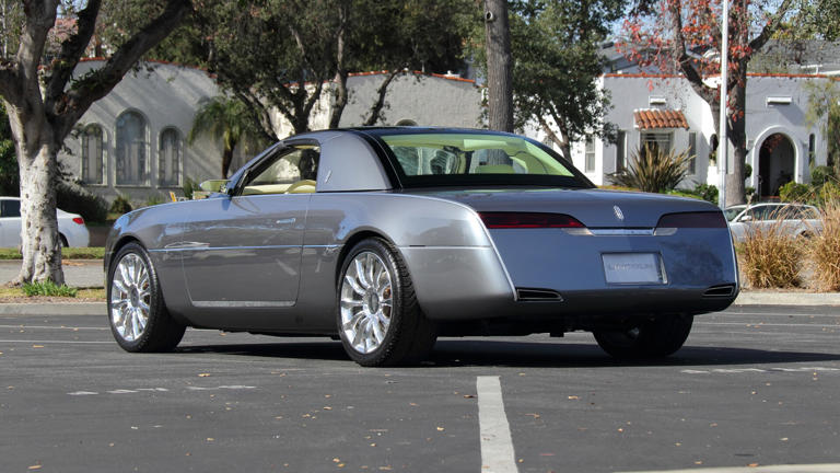 2004 Lincoln Mark X Concept Car: The One That Could’ve Launched a Retro ...