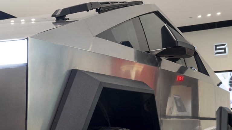 Are Brand-New Tesla Cybertrucks Rusting in the Rain?