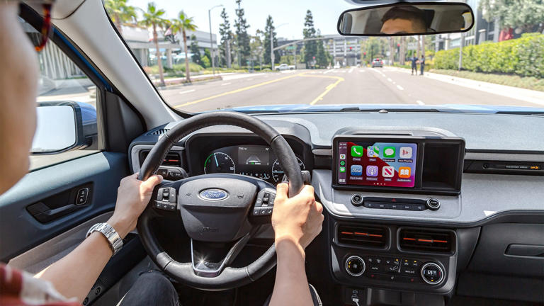 How Does Apple CarPlay Work and What Is It? A Quick User's Guide