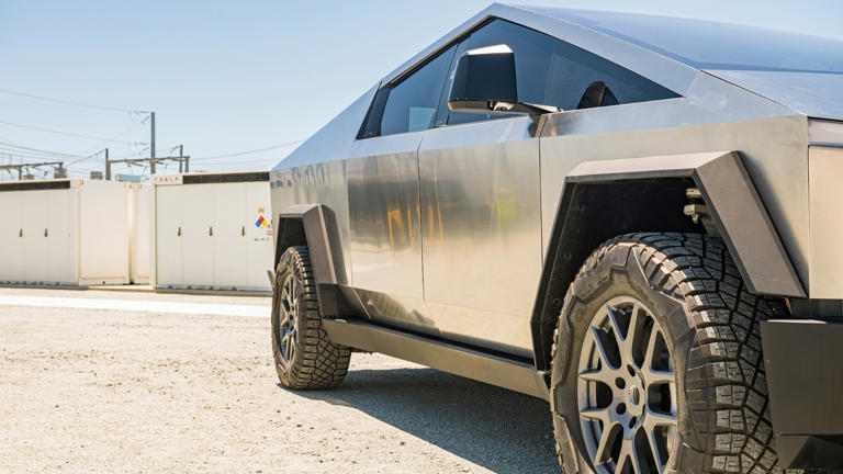 Are Brand-New Tesla Cybertrucks Rusting in the Rain?