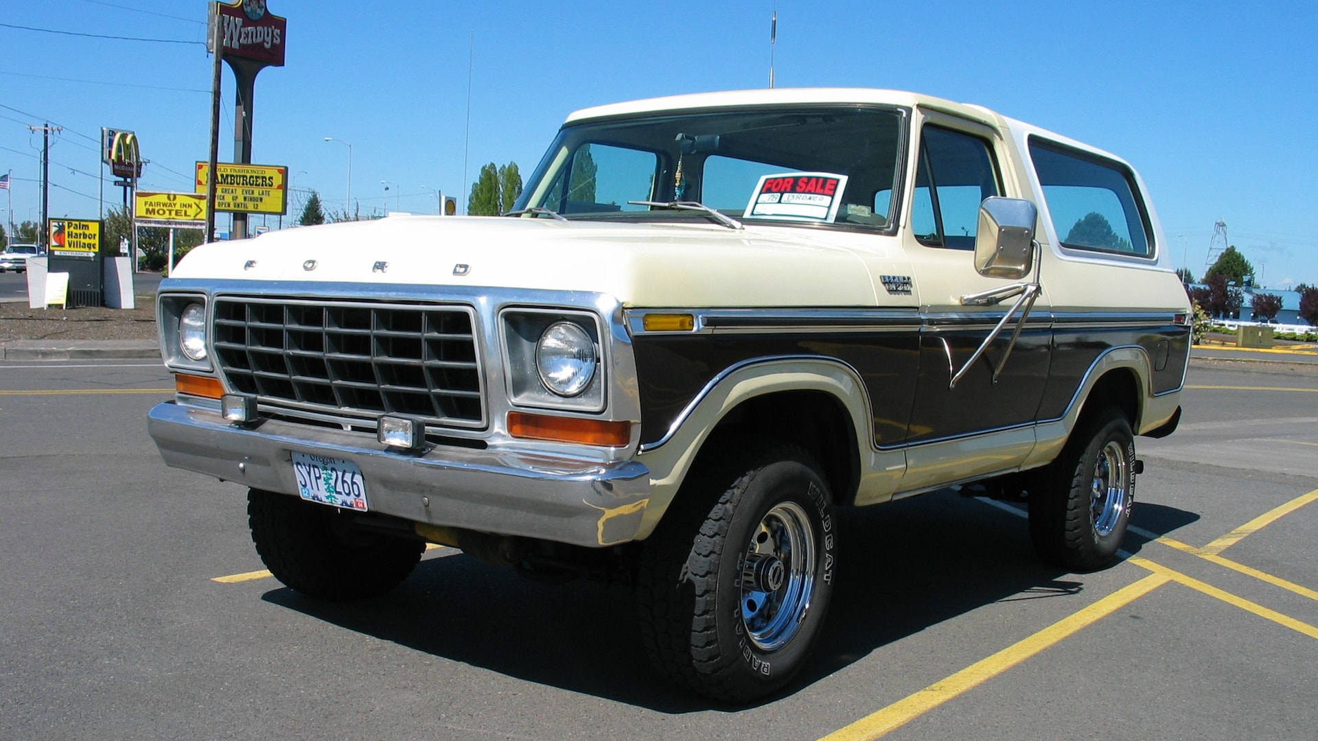 Old Ford Bronco Guide: History, Generations, Specifications, and FAQs