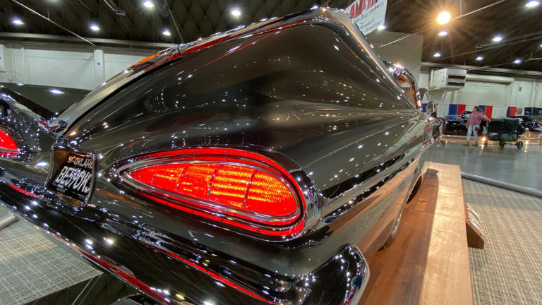 1959 Chevy Impala Wins the Slonaker Award at the Grand National ...