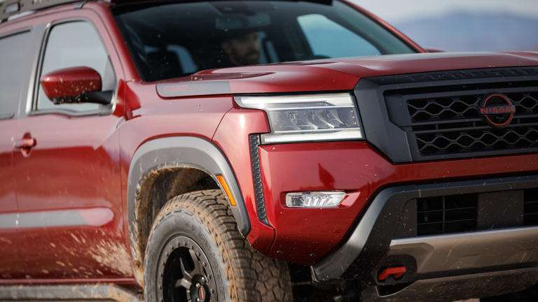 2024 Nissan Frontier Forsberg Edition First Look: A Race-Proven Factory ...