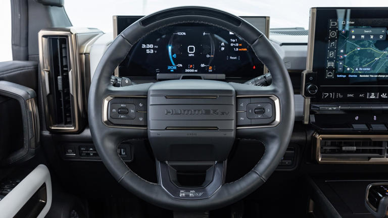 GMC Hummer EV 3X First Test: Stylin' and Profilin'