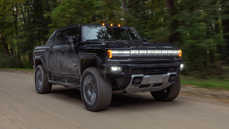 GMC Hummer EV 3X First Test: Stylin' and Profilin'