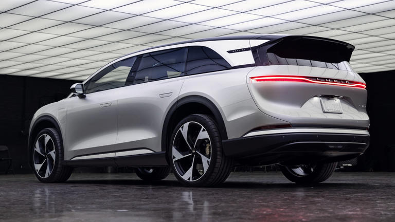 2025 Lucid Car and SUV Lineup: Introducing Gravity, Updating Air ...