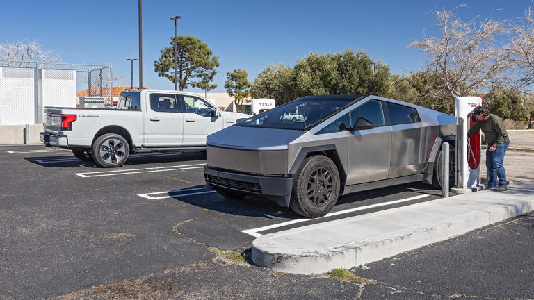 2024 Tesla Cybertruck Dual Motor Real-World Range Test: Beat by Ford ...