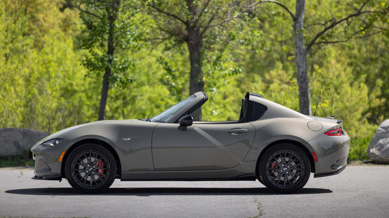 2024 Mazda MX-5 Miata First Drive: Tiny Car, Tiny Improvements, How ...