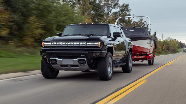 GMC Hummer EV 3X First Test: Stylin' and Profilin'