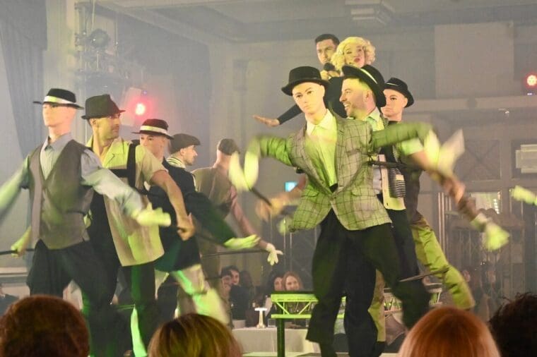 London Cabaret Club - Roxie Rocks Chicago