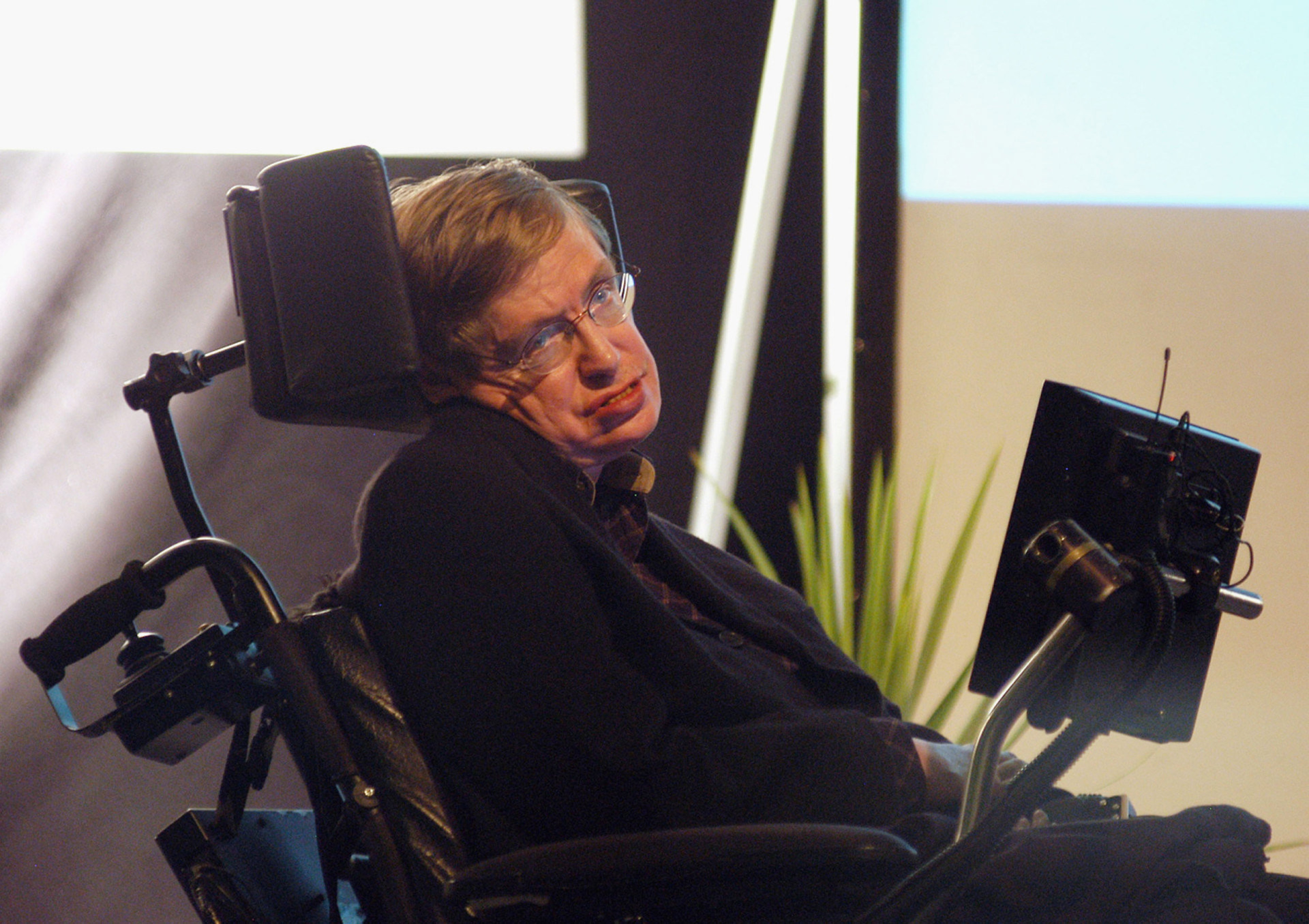 ALS: understanding Stephen Hawking's disease ALS: understanding Stephen Hawking's disease