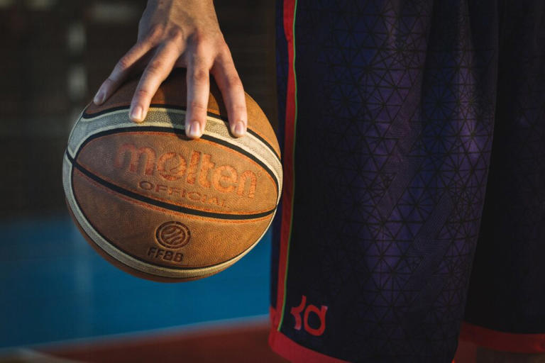 Basket : Poitiers renverse Saint-Quentin après prolongation et s’offre ...