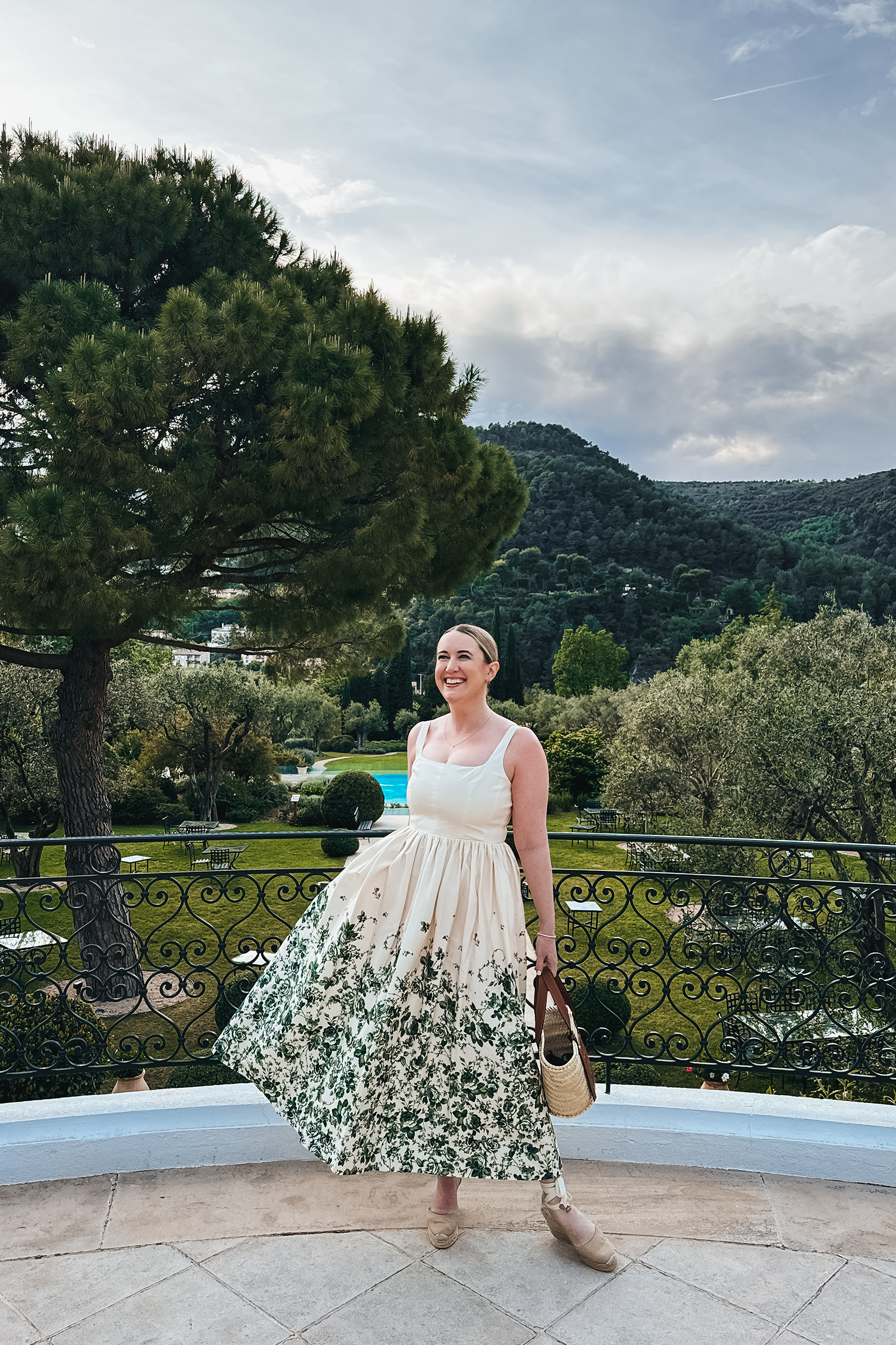 What To Wear in Provence in Summer