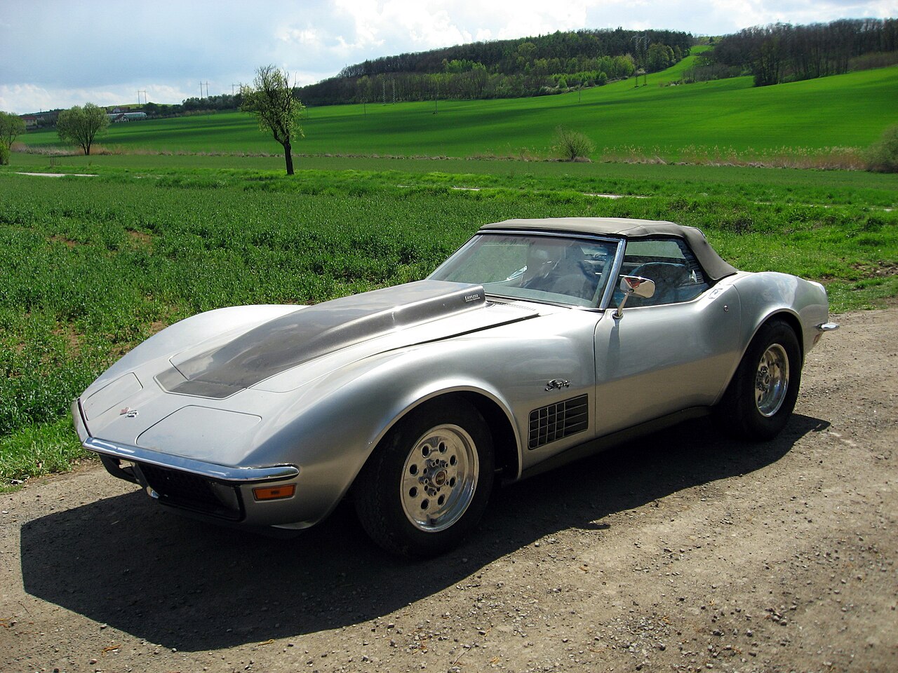 10 Classic Chevys Every Collector Wants—And What They’re Worth Today