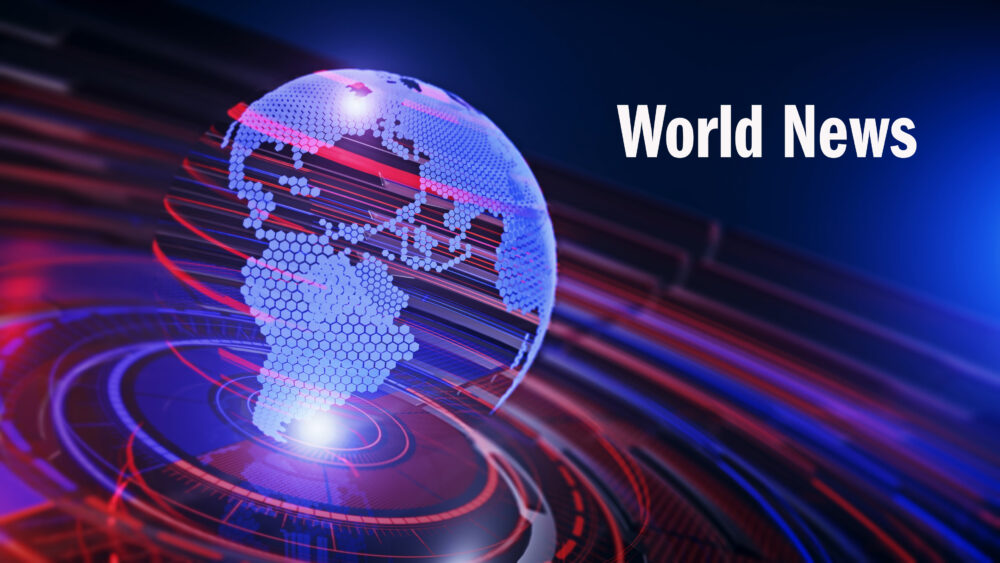 Apple sends warnings to iPhone users over spyware attacks