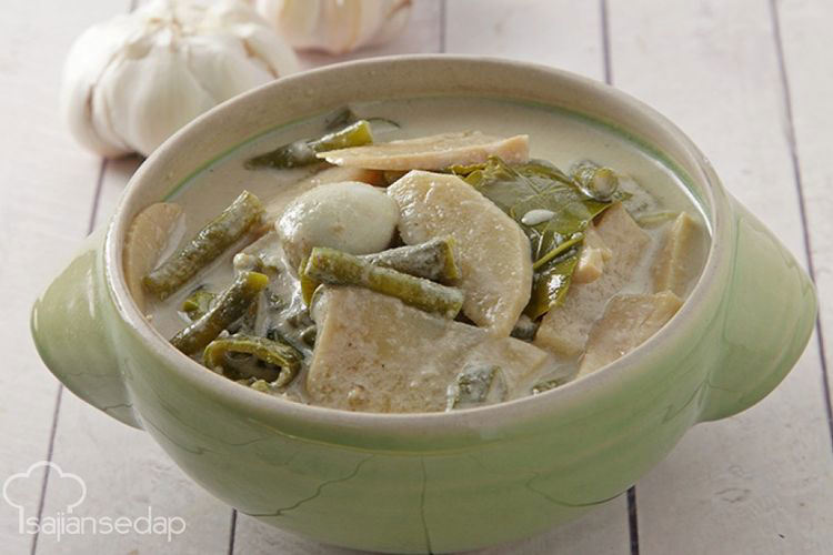 Sayur Lodeh Rebung Sajian Istimewa Makan Siang Keluarga Sayur Lodeh Rebung Sajian Istimewa Makan Siang Keluarga