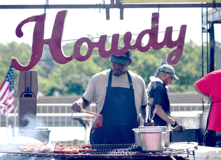 Football, barbecue and music. Ribs Burnoff returns to Pro Football Hall ...