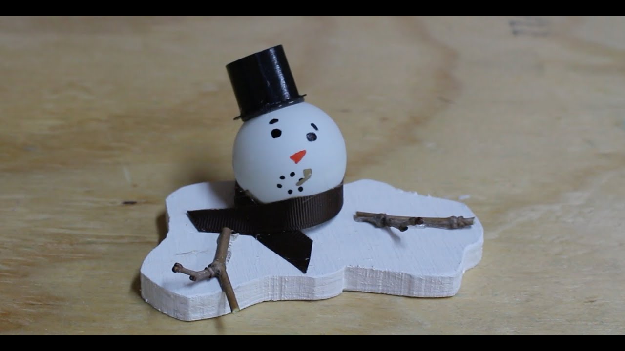 DIY a Snowman with Just Wood and Paint