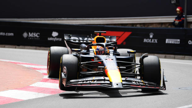 Max Verstappen F1: Red Bull-coureur reageert op speciale F1-regel: "Maak er maar 25 van"