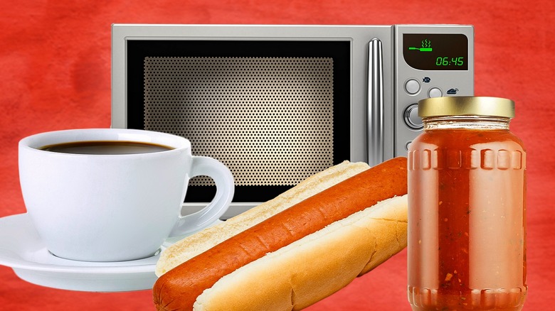 18 items you should never put in the microwave