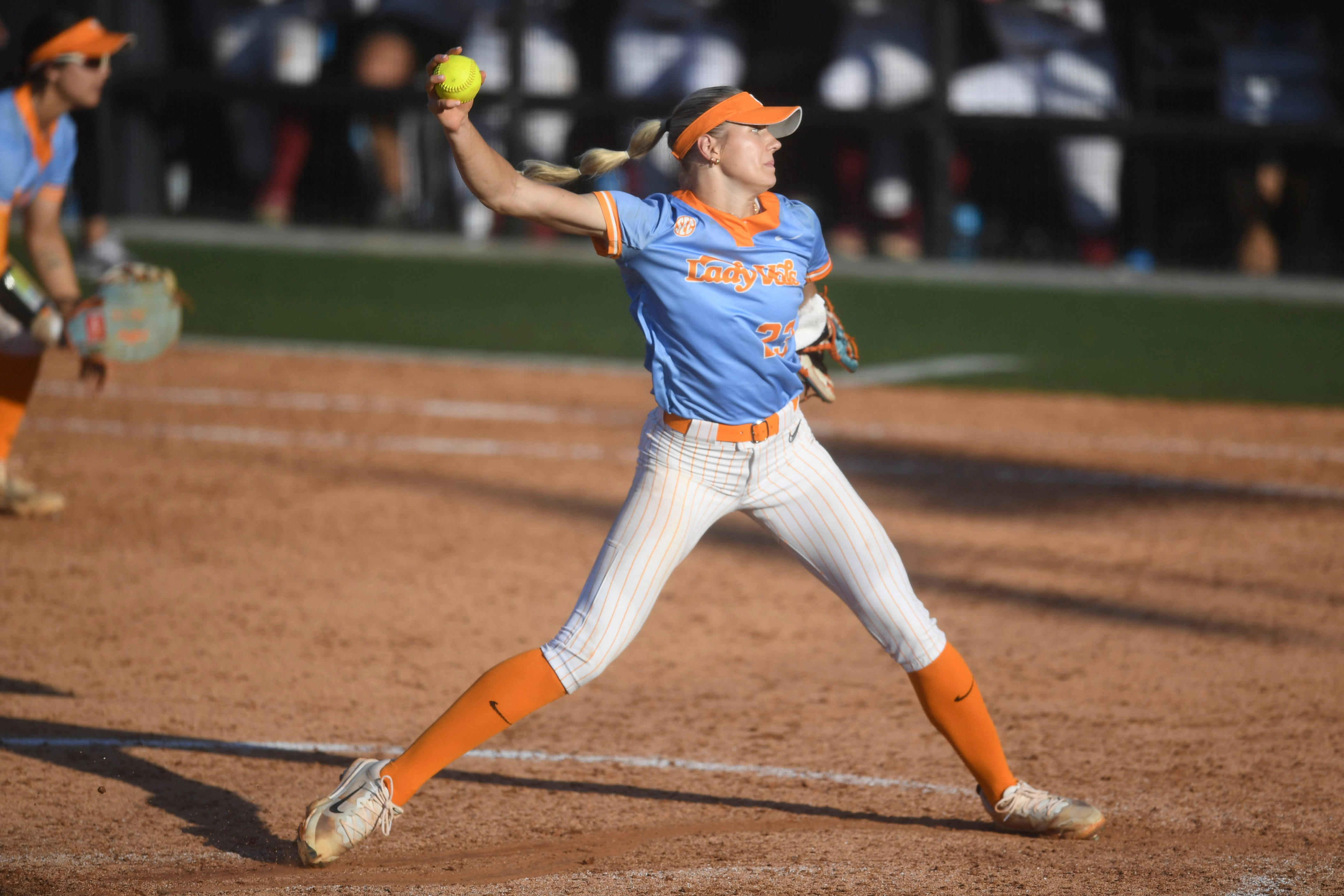 Tennessee softball pitchers Karlyn Pickens, Peyton Tanner record no ...