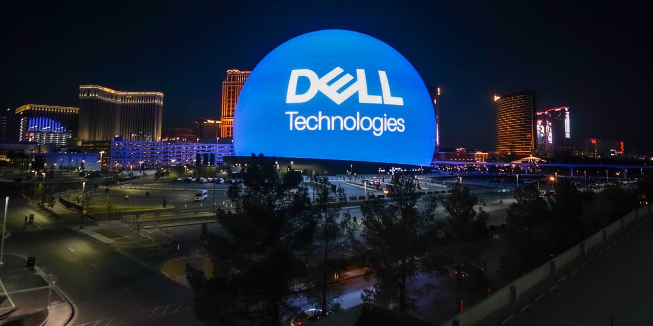 Dell’s stock gets a boost as earnings show huge growth in AI servers