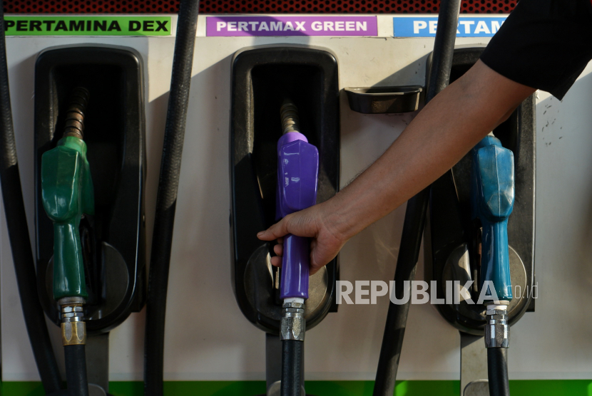 Ditjen EBTKE Wajibkan Kendaraan Dinas Pakai Pertamax Green 95